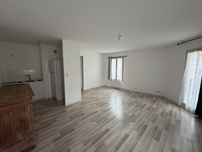 Appartement 2 pièces à louer à Brûlon