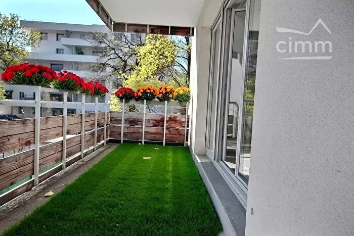 Appartement à vendre - Meylan, Centre-ville - 4 pièces - 3 chambres