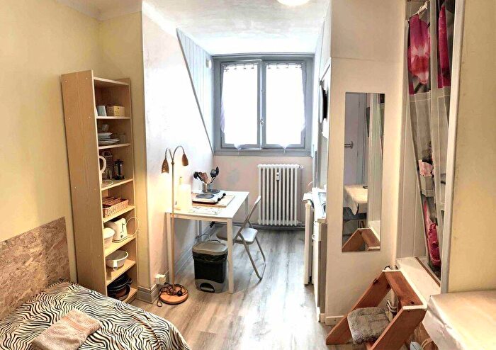 Appartement 1 pièce à louer à Centre-Stade, Chambéry