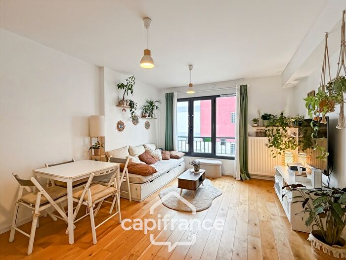 Appartement à vendre - Vaires-sur-Marne - 3 pièces - 2 chambres