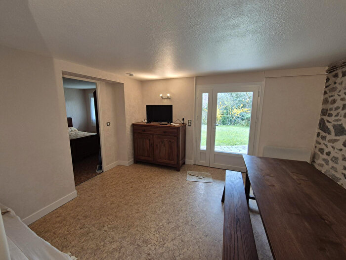 Appartement à louer - Tulle, Centre-ville - 2 pièces - 1 chambre
