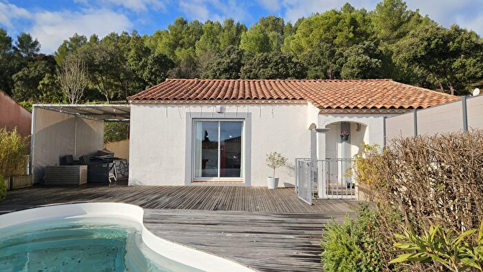 Maison à vendre - Sommières - 5 pièces - 4 chambres