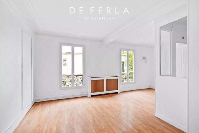 Appartement 3 pièces à vendre à Paris 14ème, Jean Moulin, Porte dOrléans