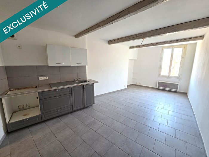 Appartement 2 pièces à vendre - Saint-Maximin-la-Sainte-Baume, Centre-ville