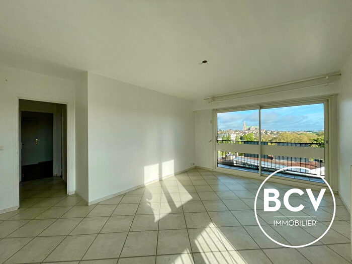 Appartement à louer - Chartres, Beaulieu - 3 pièces - 2 chambres