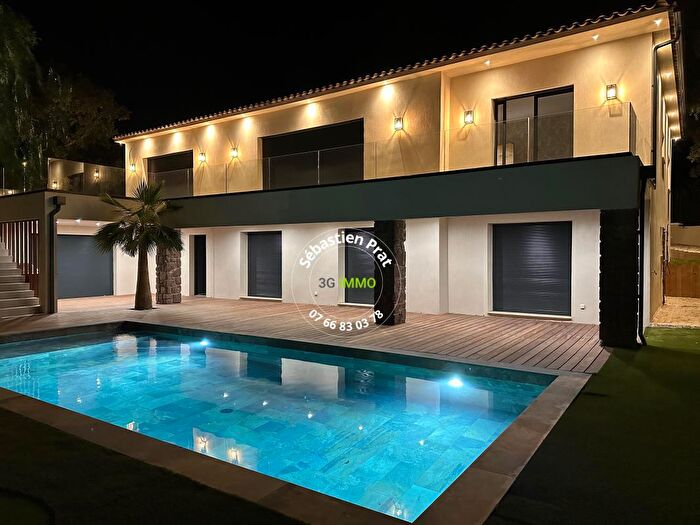 Roquebrune-sur-Argens, Val d'Esquières, Port - Maison 7 pièces à vendre