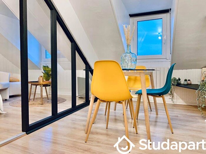 Appartement à louer - Préfecture, Grenoble - 1 pièce