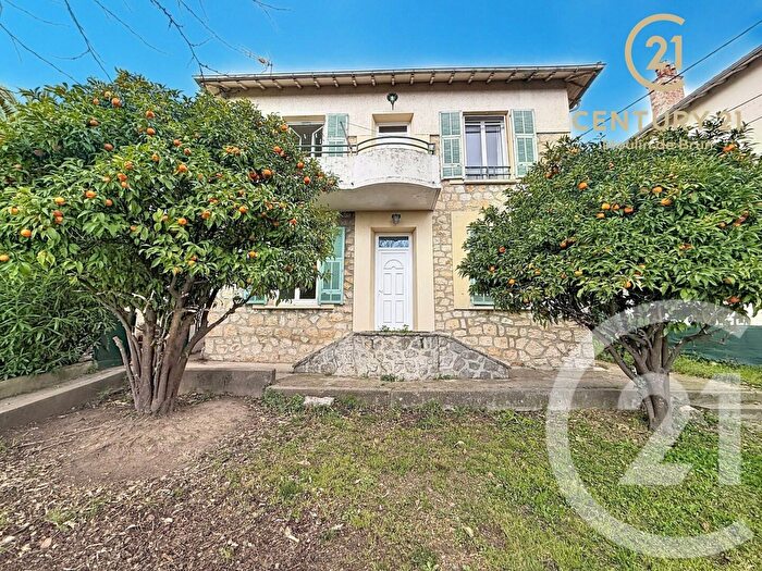 Appartement à louer - Grasse - 3 pièces - 2 chambres