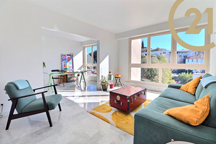 Appartement à vendre - Saint-Raphaël - 3 pièces - 1 chambre