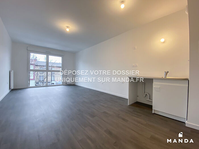 Appartement à louer - Pierrefitte-sur-Seine - 3 pièces - 2 chambres