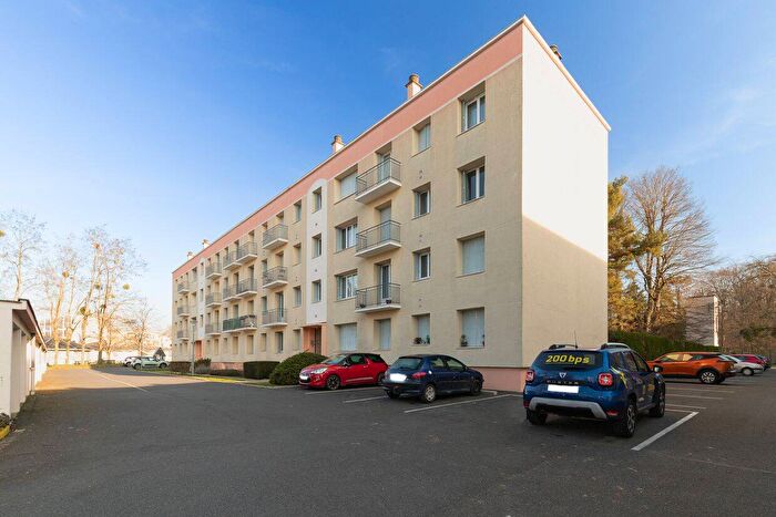 Doumer-Déportés, Montargis : Appartement 2 pièces à louer