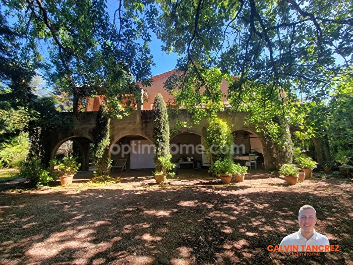 Maison 8 pièces à Saint-Ambroix, à vendre