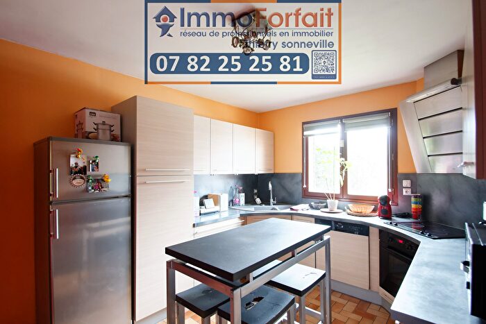 Maison 4 pièces à vendre à Camphin-en-Carembault