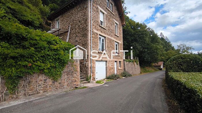 Maison à vendre - Flagnac - 5 pièces - 4 chambres