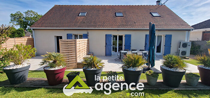 Maison à vendre - Dun-sur-Auron - 5 pièces - 3 chambres