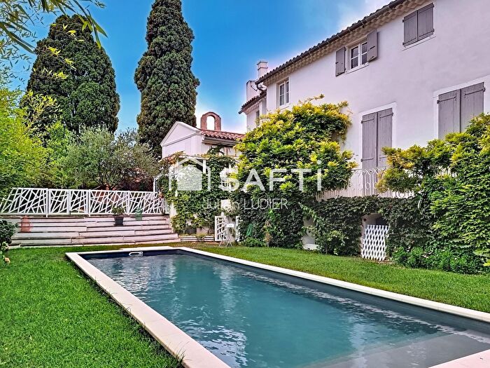 Maison à vendre - Limoux - 20 pièces - 10 chambres