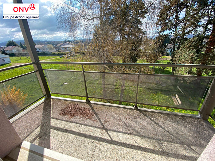 Appartement 4 pièces à Saint-Étienne-de-Saint-Geoirs, à vendre