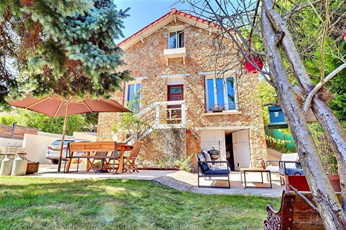 Maison 5 pièces à louer à Mareil-Marly