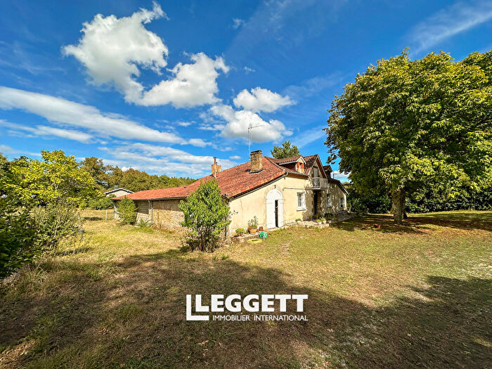 Maison 7 pièces à Campagne-d'Armagnac, à vendre