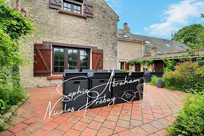 Maison à vendre - Toury - 5 pièces - 3 chambres