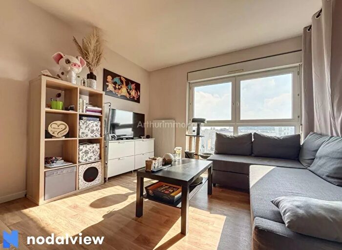 Appartement à louer - Reims, Europe, Chemin Vert - 2 pièces - 1 chambre