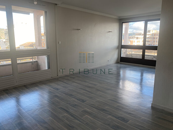 Appartement à vendre - Agen, Les Pins, Henri Barbusse - 3 pièces - 2 chambres