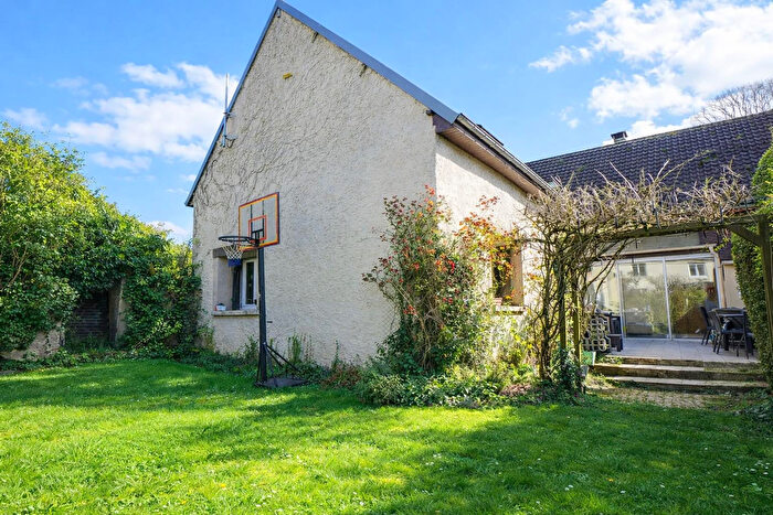 Maison à vendre - Mézières-sur-Seine - 7 pièces - 4 chambres