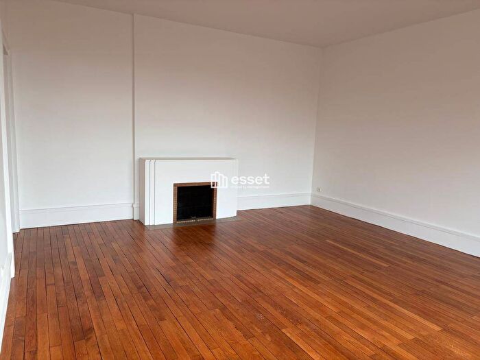 Appartement à louer - Coteaux, Saint-Cloud - 4 pièces - 3 chambres