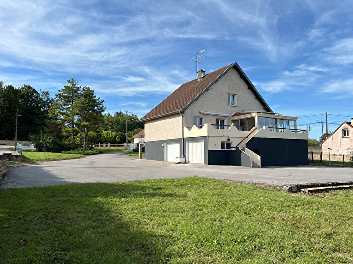 Maison à vendre - Chagny - 9 pièces - 4 chambres