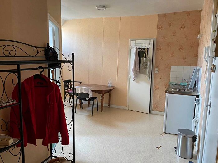 Montreuil-La Neuville-Marquette, Laon : Appartement 2 pièces à louer