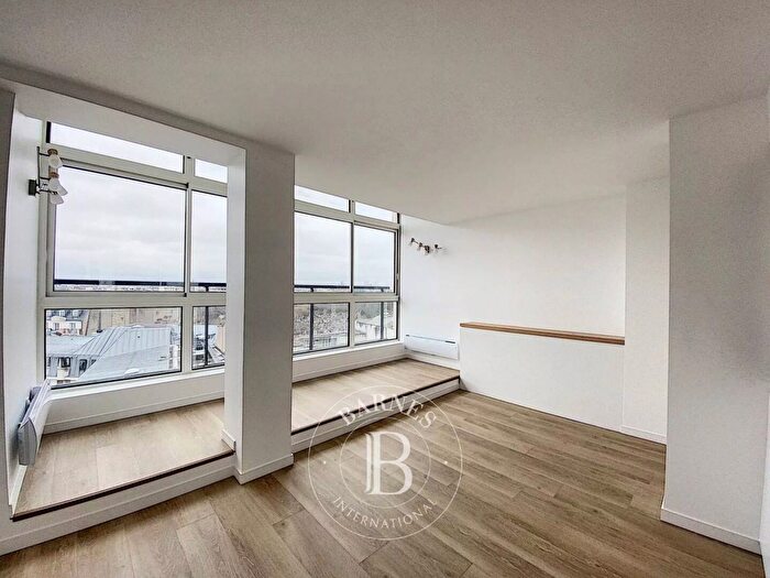 Appartement à louer - Raspail-Montparnasse, Paris ème arrondissement - 3 pièces - 2 chambres