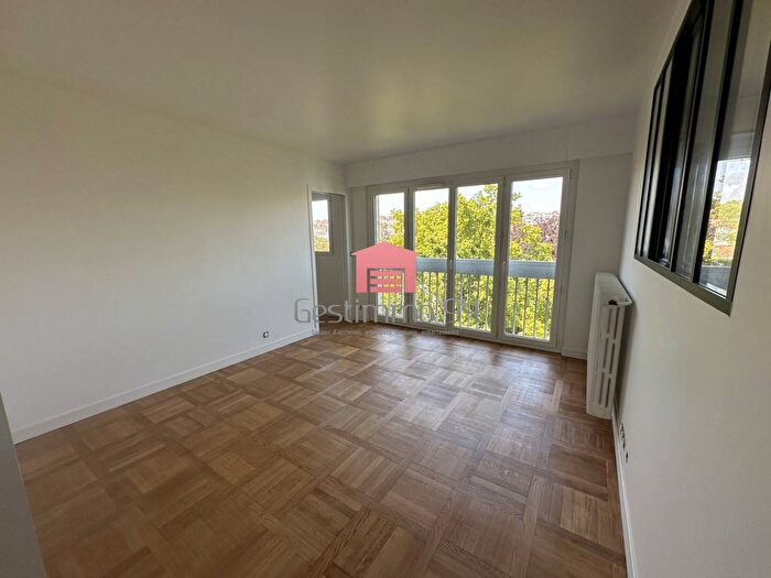 Rigollot-Roublot-Carrières, Fontenay-sous-Bois : Appartement 2 pièces à louer