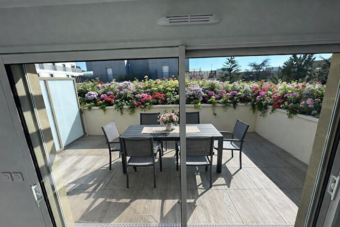 Maison à vendre - Mions - 3 pièces