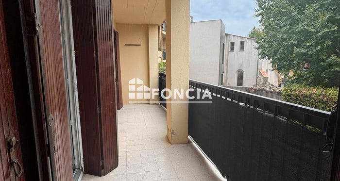 Centre Vieille Ville, Brignoles : Appartement 4 pièces à louer
