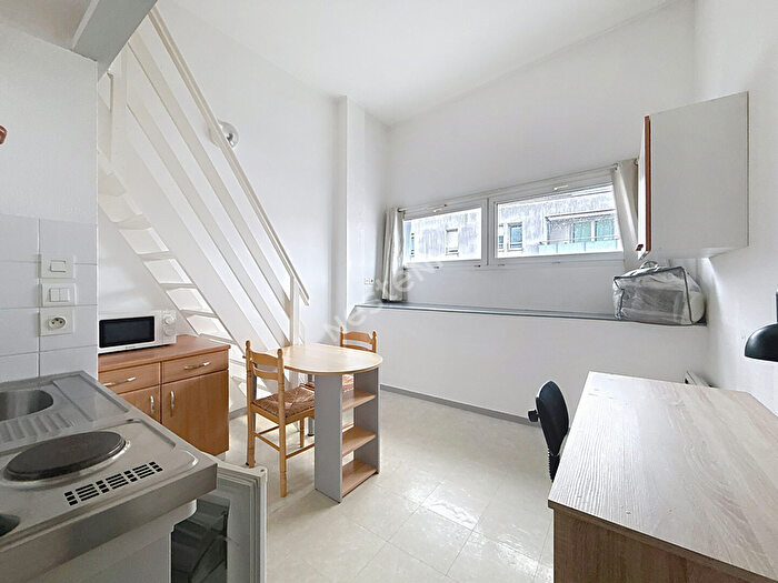 Appartement à louer - Nantes, Longchamp, Rond-Point de Rennes, Perverie, Américains - 1 pièce - 1 chambre