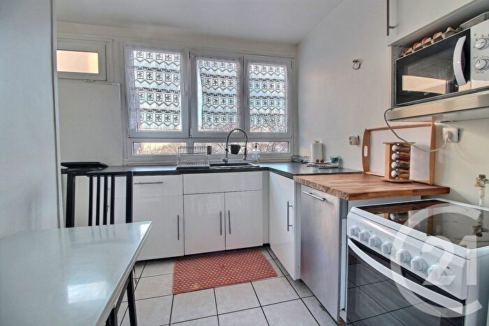 Appartement à vendre - Pantin, Limites - 4 pièces - 3 chambres