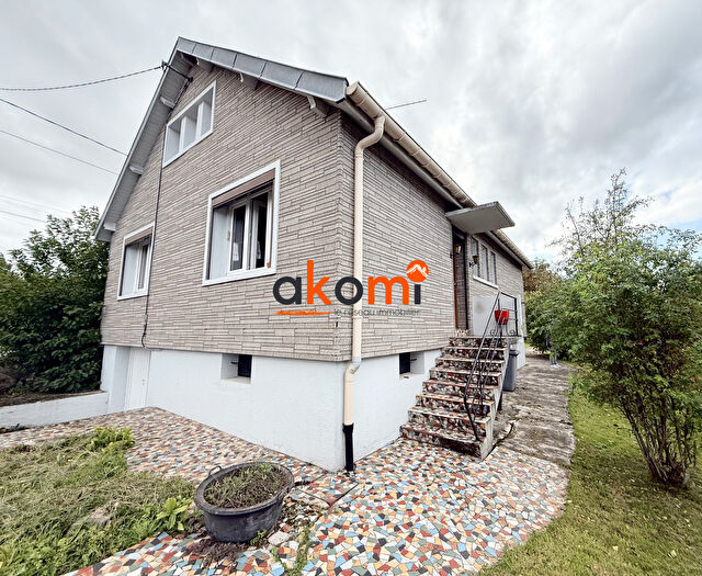 Maison à vendre - Chanteheux - 5 pièces - 4 chambres