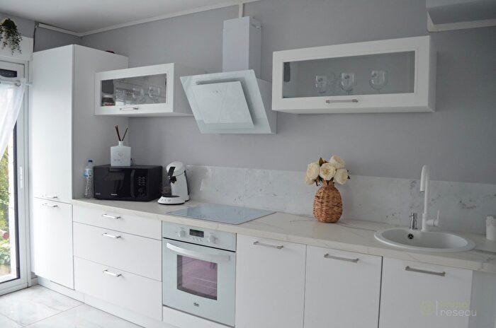 Maison à vendre - Saint-Martin-sur-Écaillon - 5 pièces - 3 chambres