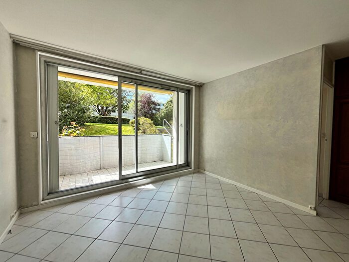 Marly-le-Roi, Grandes Terres, Vergers, Vauillons : Appartement 3 pièces à vendre