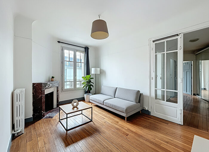 Appartement à vendre - Vanves, Hauts-de-Vanves - 3 pièces - 2 chambres