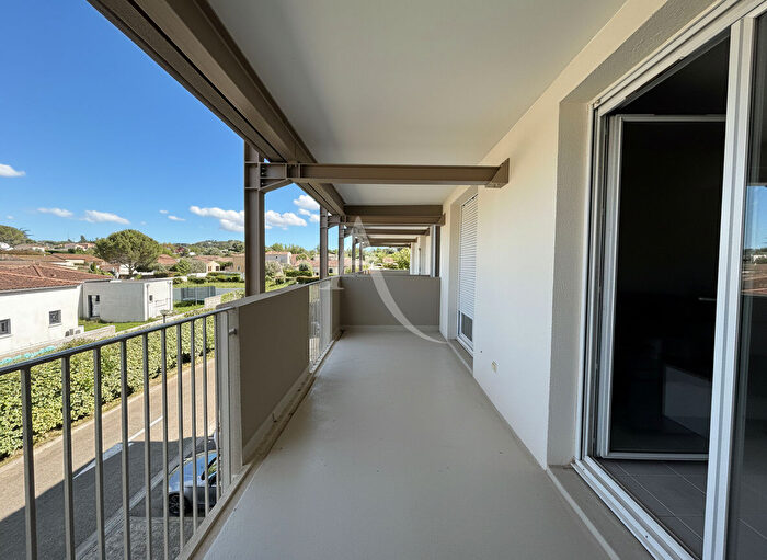 Appartement à louer - Générac - 2 pièces - 1 chambre