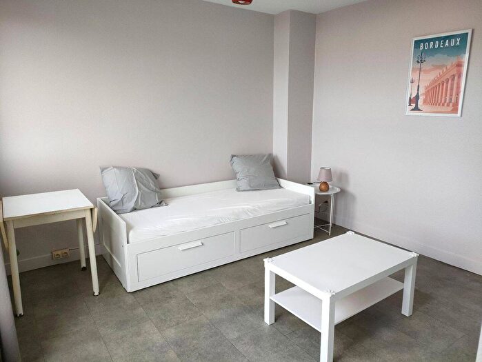 Caudéran, Bordeaux : Appartement 2 pièces à louer