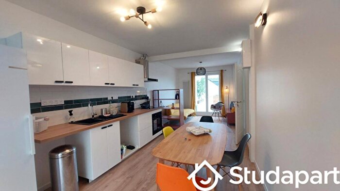 Appartement 1 pièce à louer à Le Plateau, Vitry-sur-Seine