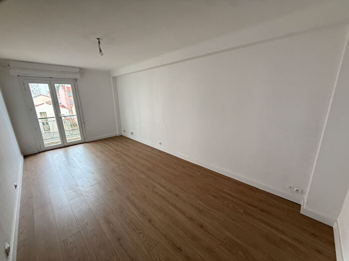 Appartement 2 pièces à louer - Cannes, Prado, République