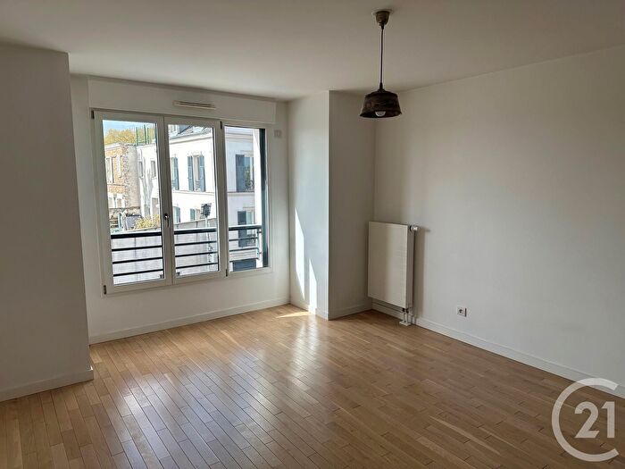 Appartement à louer - Suresnes, Liberté - 2 pièces - 1 chambre