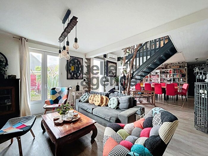 Maisons à vendre et appartements à louer - 3