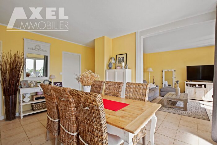 Appartement 4 pièces à Bois-dArcy, La Tremblaye, à vendre