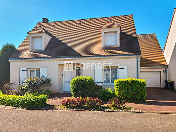 Maison à vendre - Pithiviers - 5 pièces - 4 chambres