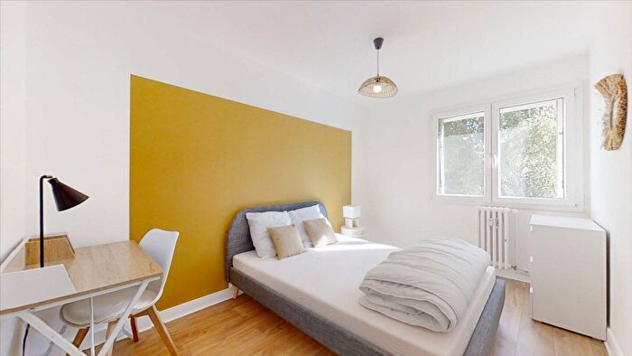 Appartement à louer - Saint Claude, Torcols, Besancon - 5 pièces - 4 chambres