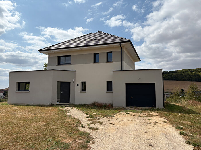 Maison 6 pièces à vendre à Nolléval